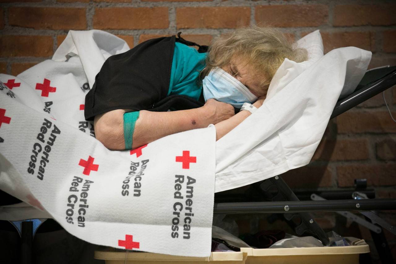 Wildfires: Red Cross Helping as Thousands Evacuated