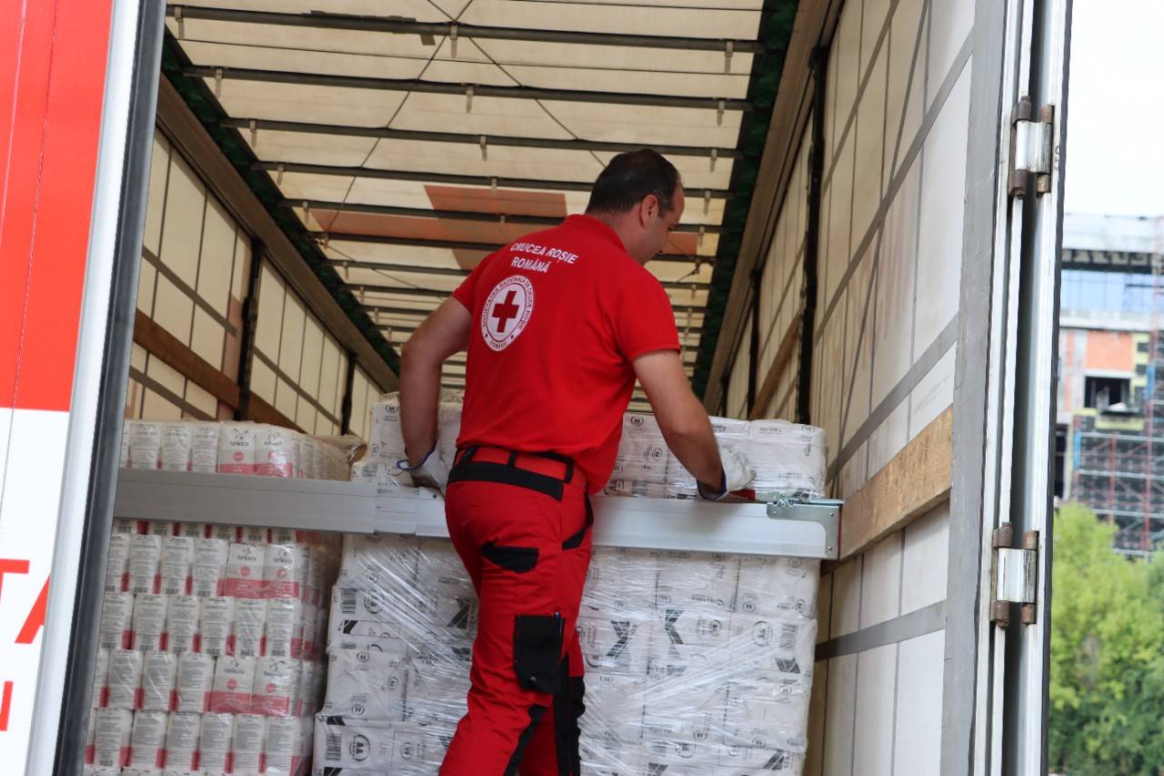 How Does the Global Red Cross and Red Crescent Humanitarian Network Work?