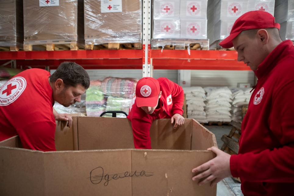 How the Red Cross Is Helping People During COVID-19