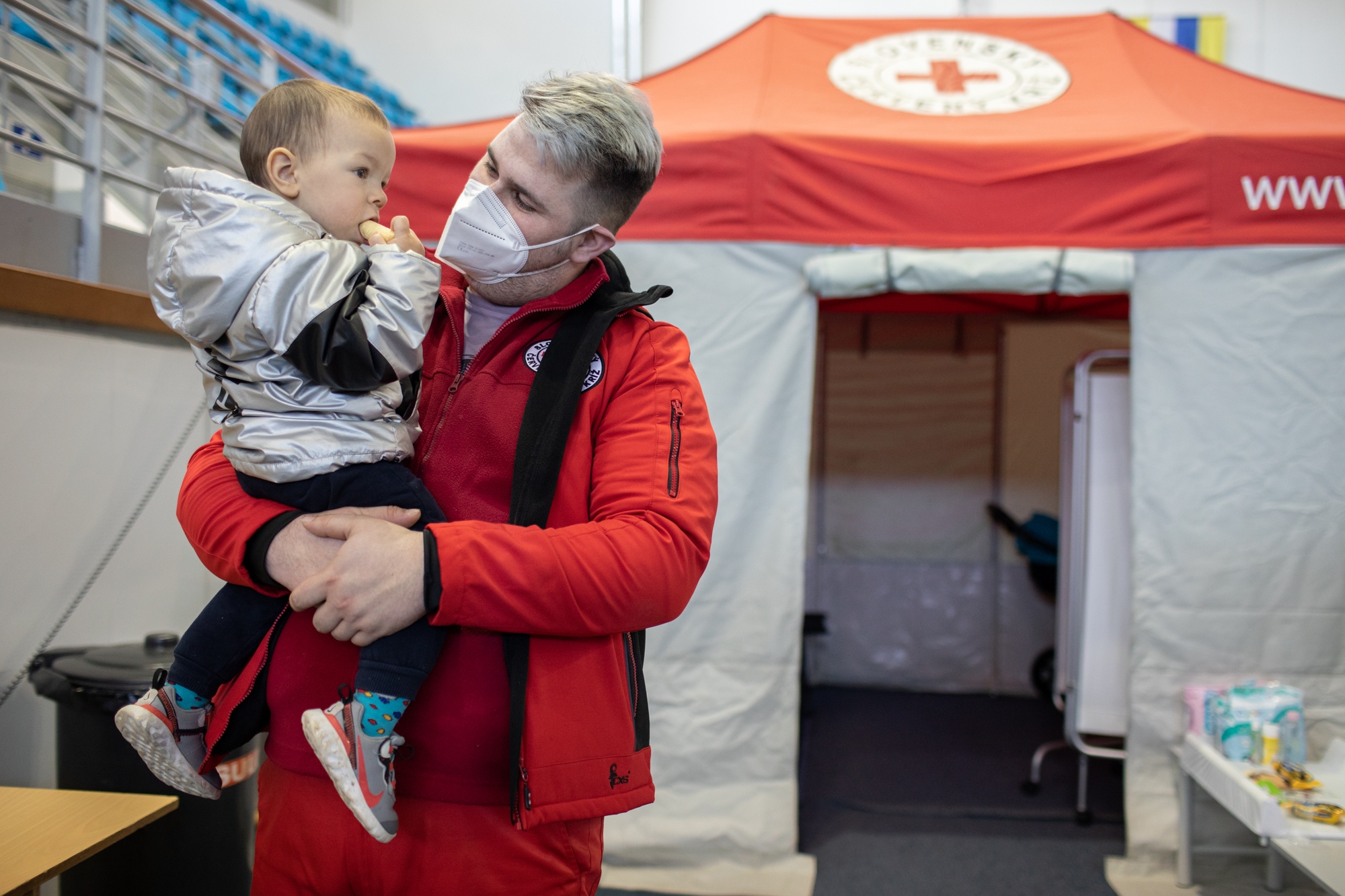 World Humanitarian Day ─ Many Red Cross, Red Crescent Volunteers Face Danger While Helping ...