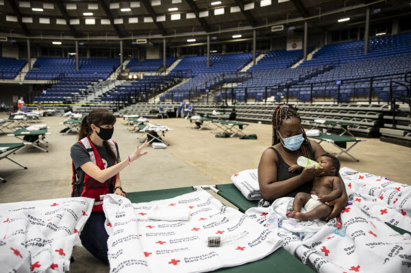 CBS Chicago Cares Day of Giving | Red Cross of Illinois