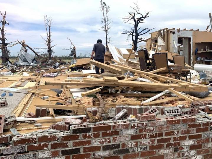 Red Cross Helps Decatur, Arkansas Family Who Lost Home in Tornado ...