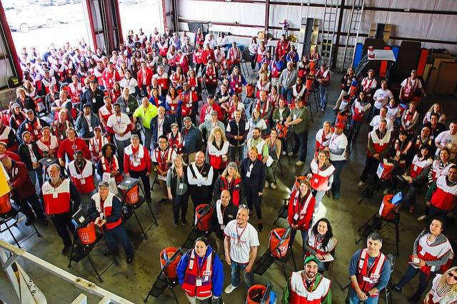 This Year, Resolve to Volunteer with the American Red Cross This Year, Resolve to Volunteer with the American Red Cross