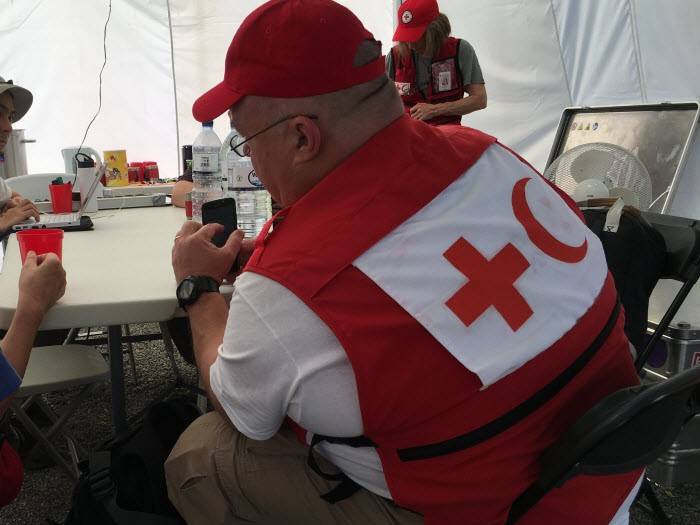 Volunteer serves Red Cross | Red Cross of Missouri