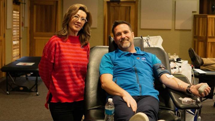 Red Cross Client, Rebecca Munoz, Pays It Forward