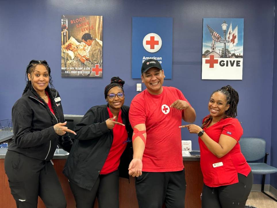 Let's Go, Latinos! Donate Blood and Save Lives! | News | American Red Cross