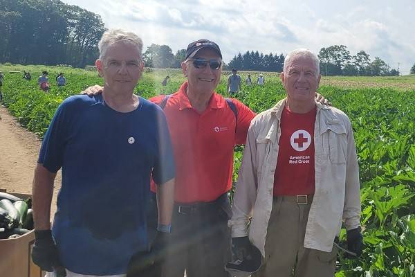 NJ Harvest at Americas Grow a Row | News | Red Cross of New Jersey