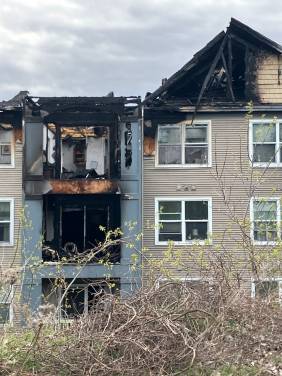Red Cross Helps Dozens of Residents After a Large-Scale Apartment Fire