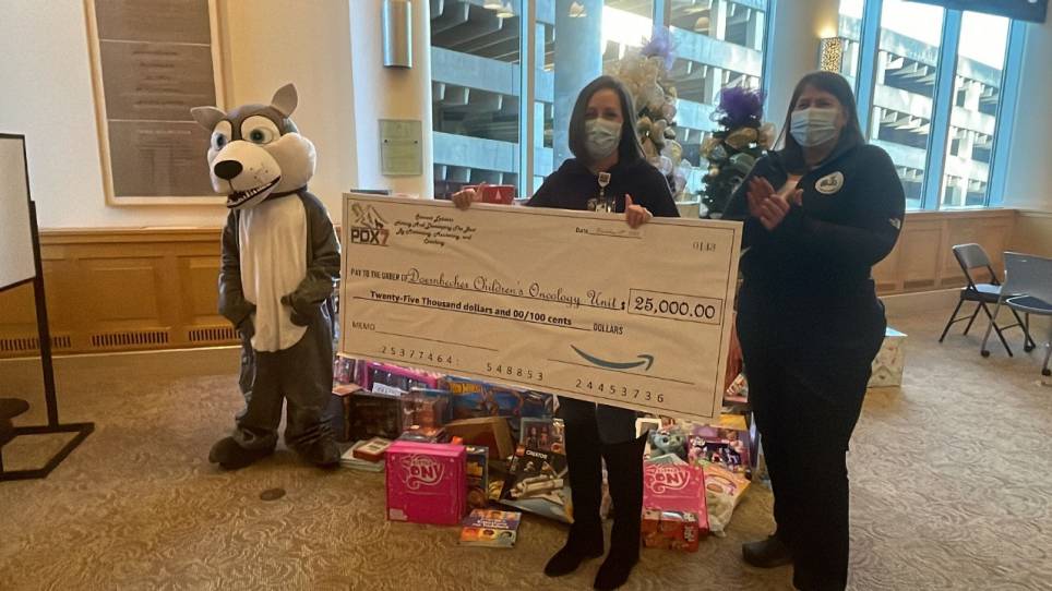 Volunteer Spirit of Amazon PDX7 Saves Lives