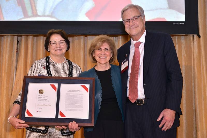 News | Teresa and Byron Pollitt Receive Harriman Award