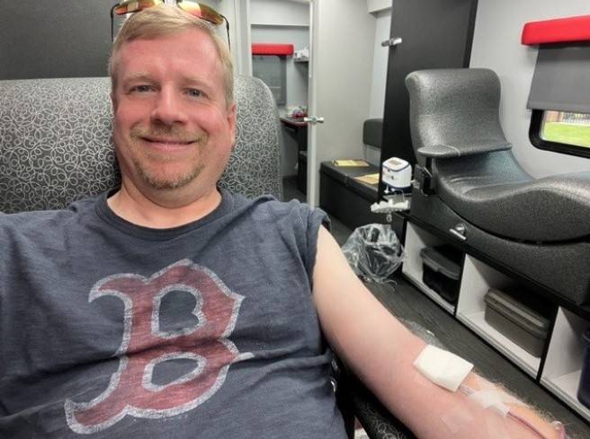 Son of U.S. Air Force Pilot Finally Able to Give Blood Again in Late ...