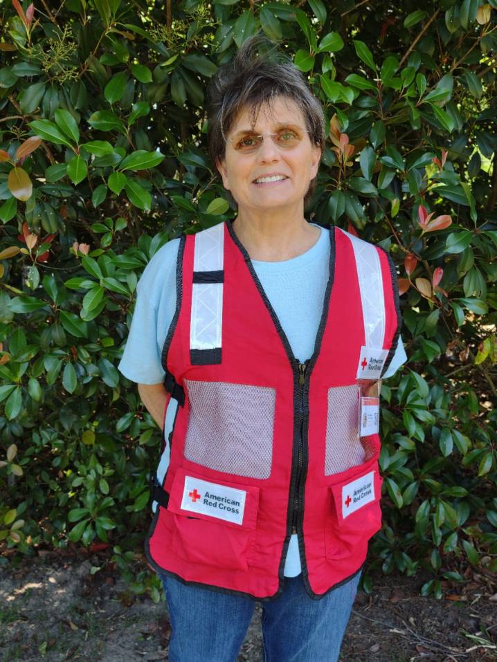 Two Horry County Police Officers, Red Cross CPR Instructor Receive ...