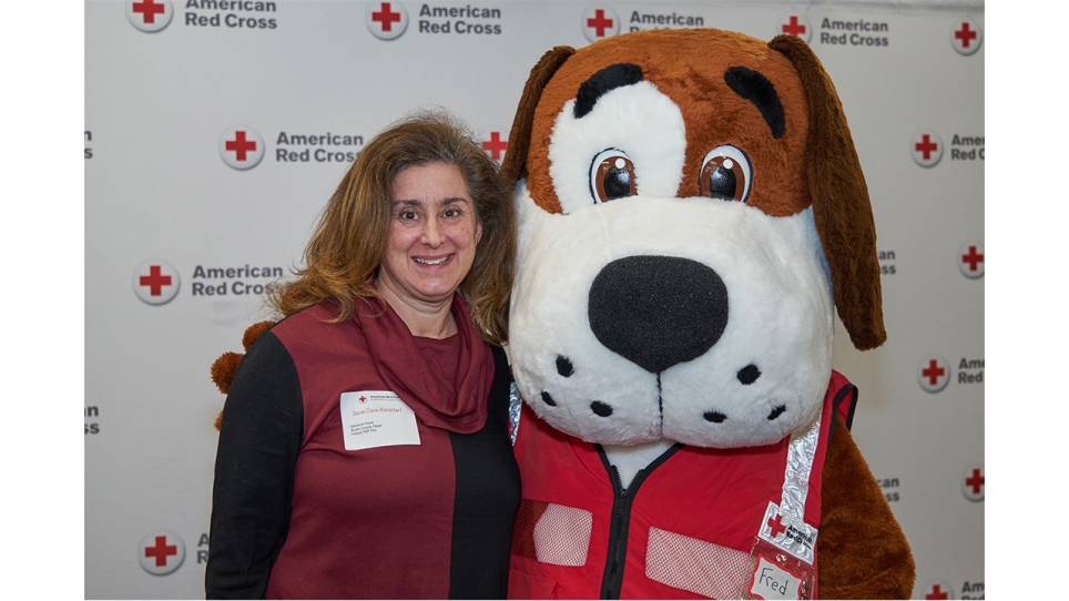 Volunteer Week: Susan Davis-Kienscherf | News | American Red Cross