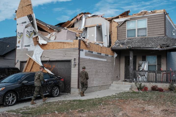 Marines Volunteer To Help the American Red Cross Disaster Response ...
