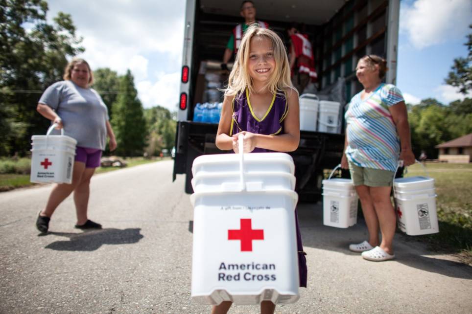 2017 Year in Review: Red Cross Delivers More Food, Relief Items and ...