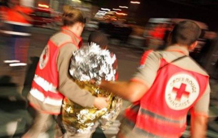 French Red Cross providing comfort & support after attack in Nice, France