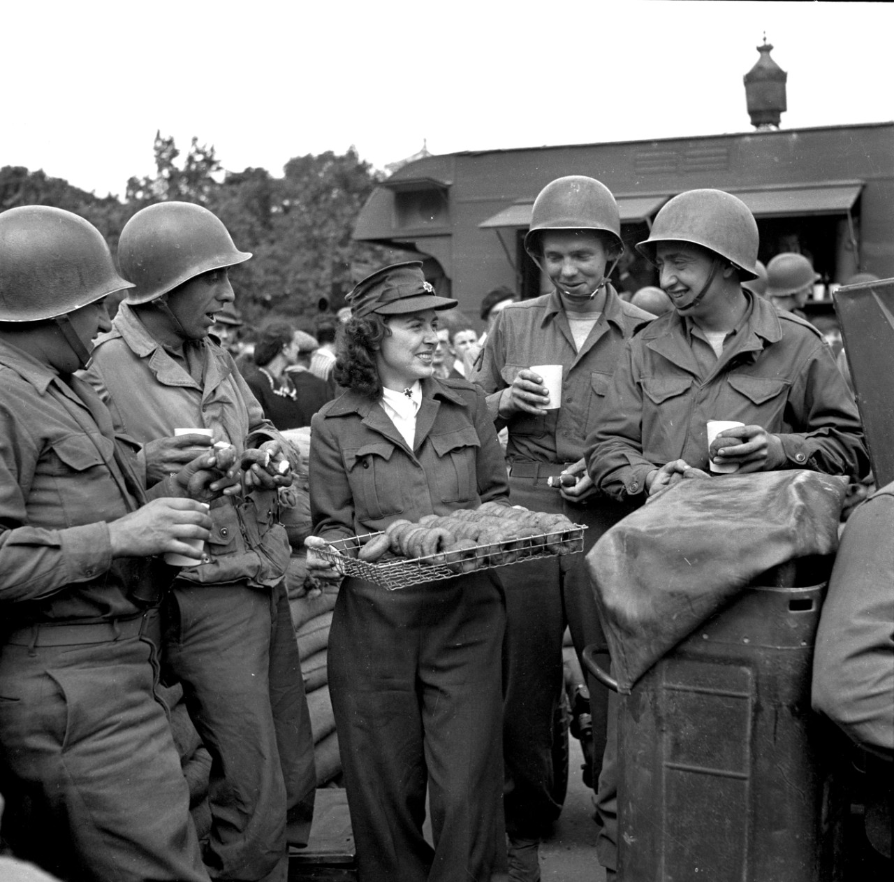 American Red Cross | News | Donut Dollies