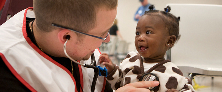 EMT | Learn the Skills to Become an EMT | Red Cross